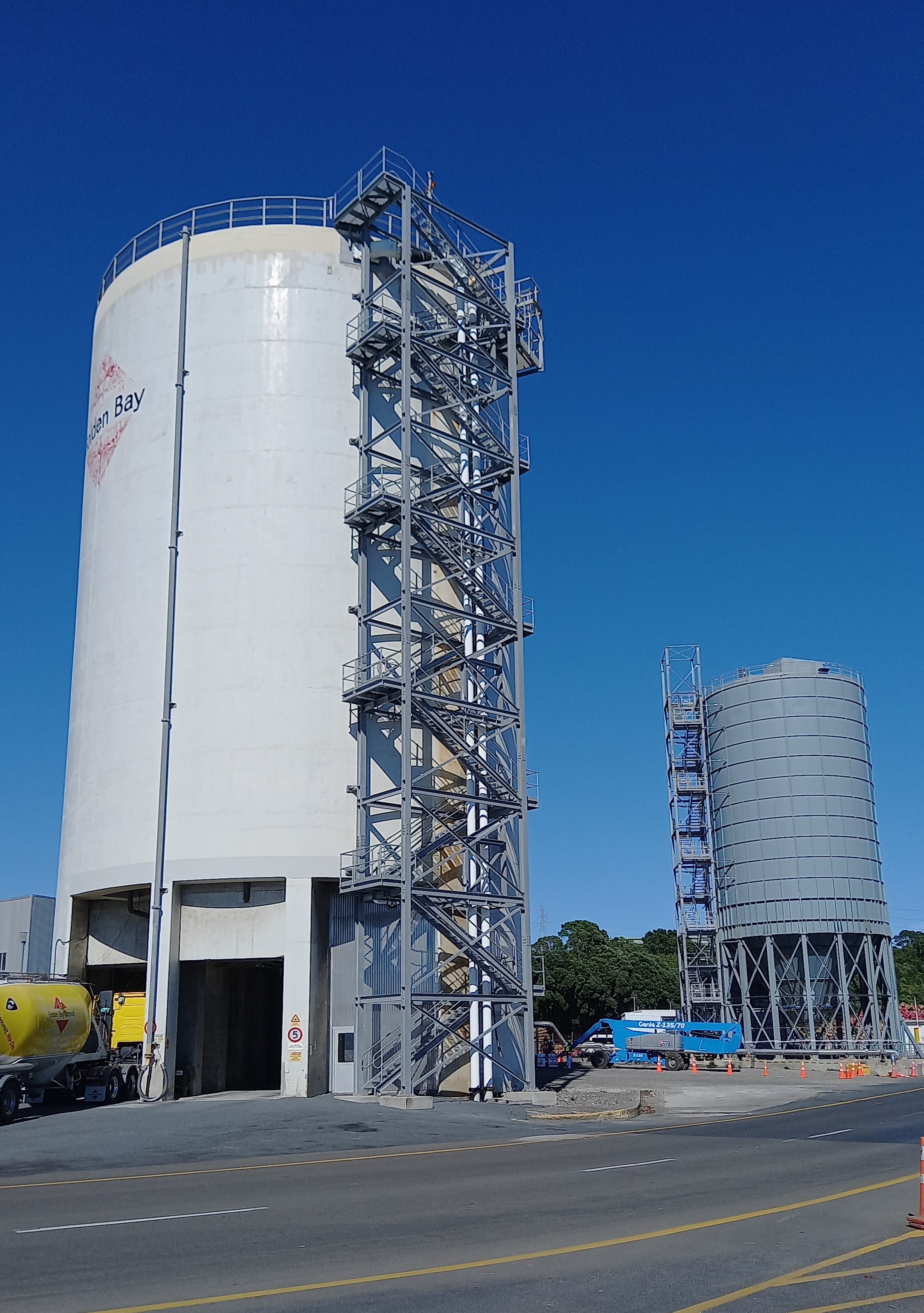 Building boom boosts cement trade | Port Taranaki